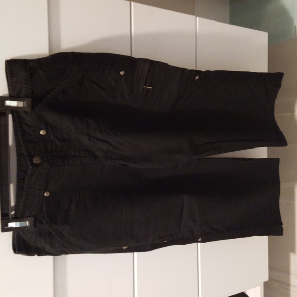 Danskin Now | Pants & Jumpsuits | Danskin Now Black Capri Pants | Poshmark